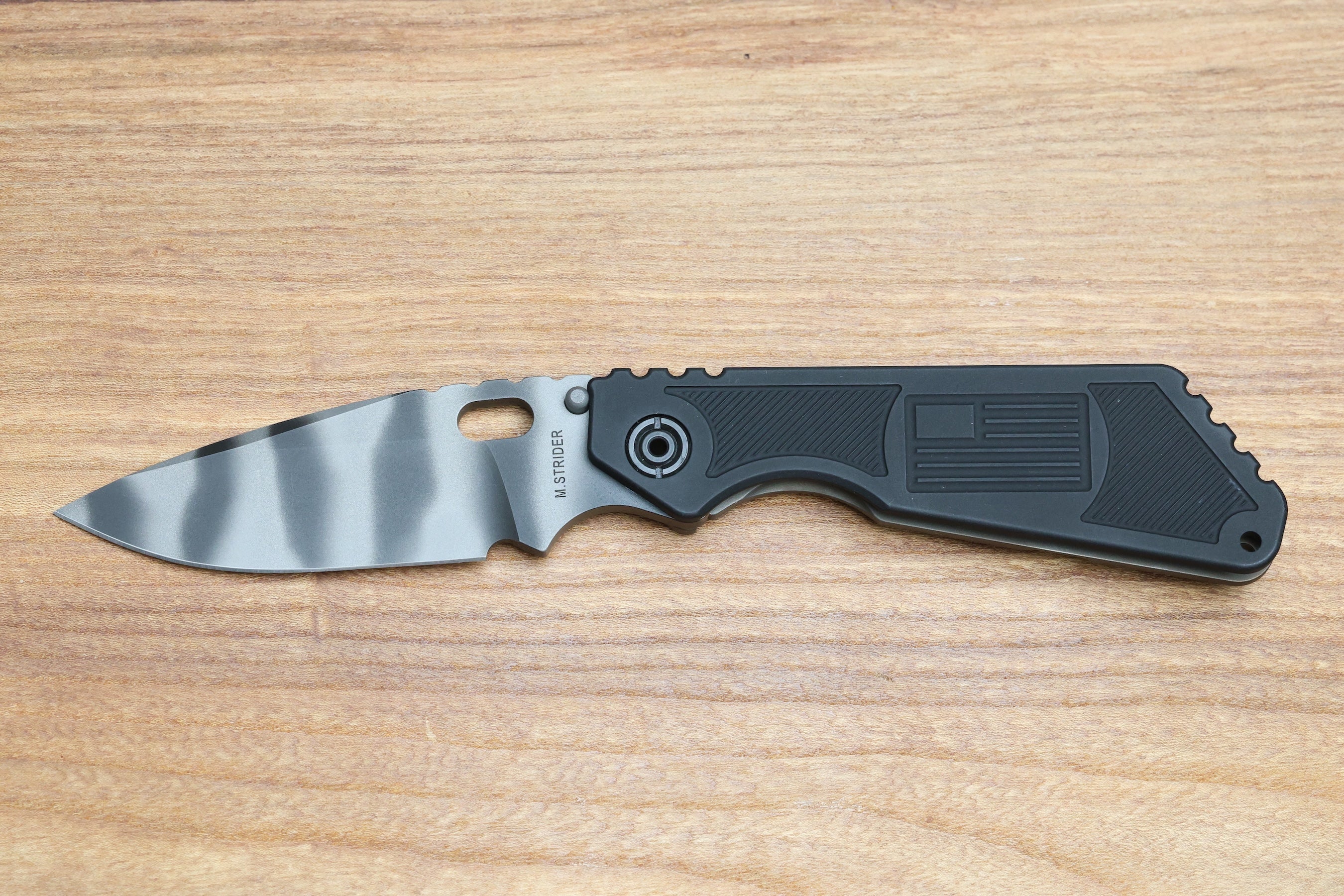 STRIDER KNIVES - SMF - FLAG PATTERN - TIGER STRIPE MAGNACUT – BladeZilla